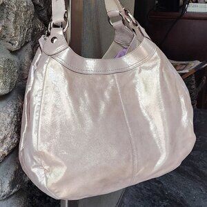 Coach | Bags | Coach A176f1575 Lynne Champagne Gold Metallic Hobo ...